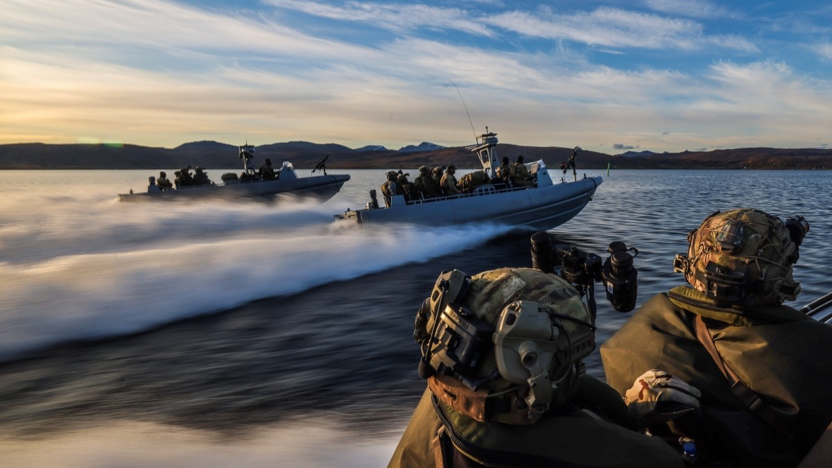 Royal Navy Shifts Strategy: Ukraine Lessons & US-UK Alliance - memesita ...